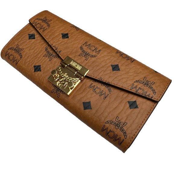 MCM | Bags | Mcm Logo Wallet On Chain | Poshmark